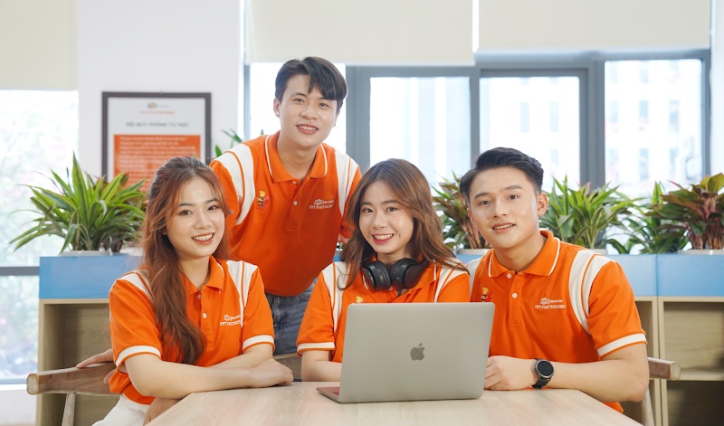 Sinh viên FPT Polytechnic “mở khoá" Udemy, tiếp cận kho tri thức toàn cầu